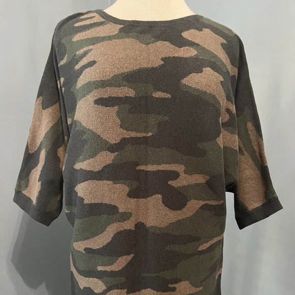 Soho | Tops | Soho Camo Sweater | Poshmark